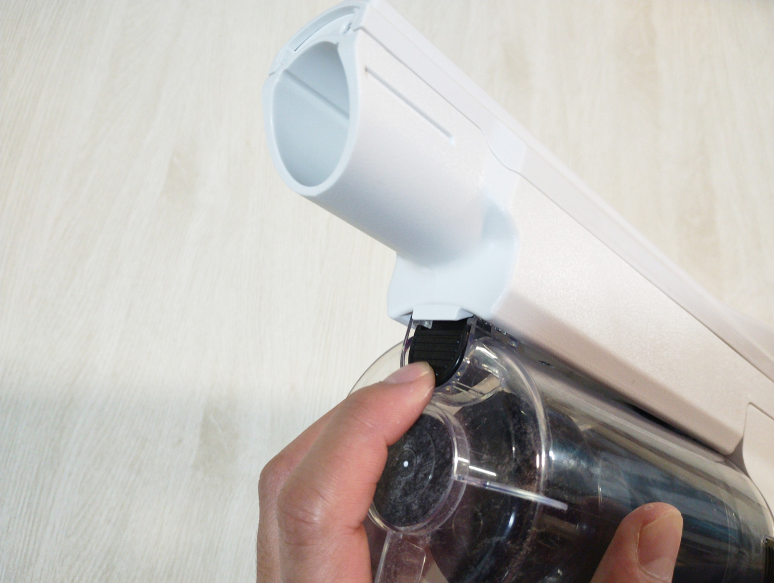 アイリスオーヤマSCD-181Pの吸引力など口コミレビュー！実際の使用感を写真と動画で解説&評価！ | THE白物家電